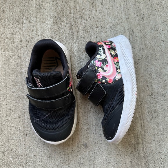 Nike | Shoes | Nike Star Runner 2 Vintage Floral Tdv Pale Ivory Size 7c ...